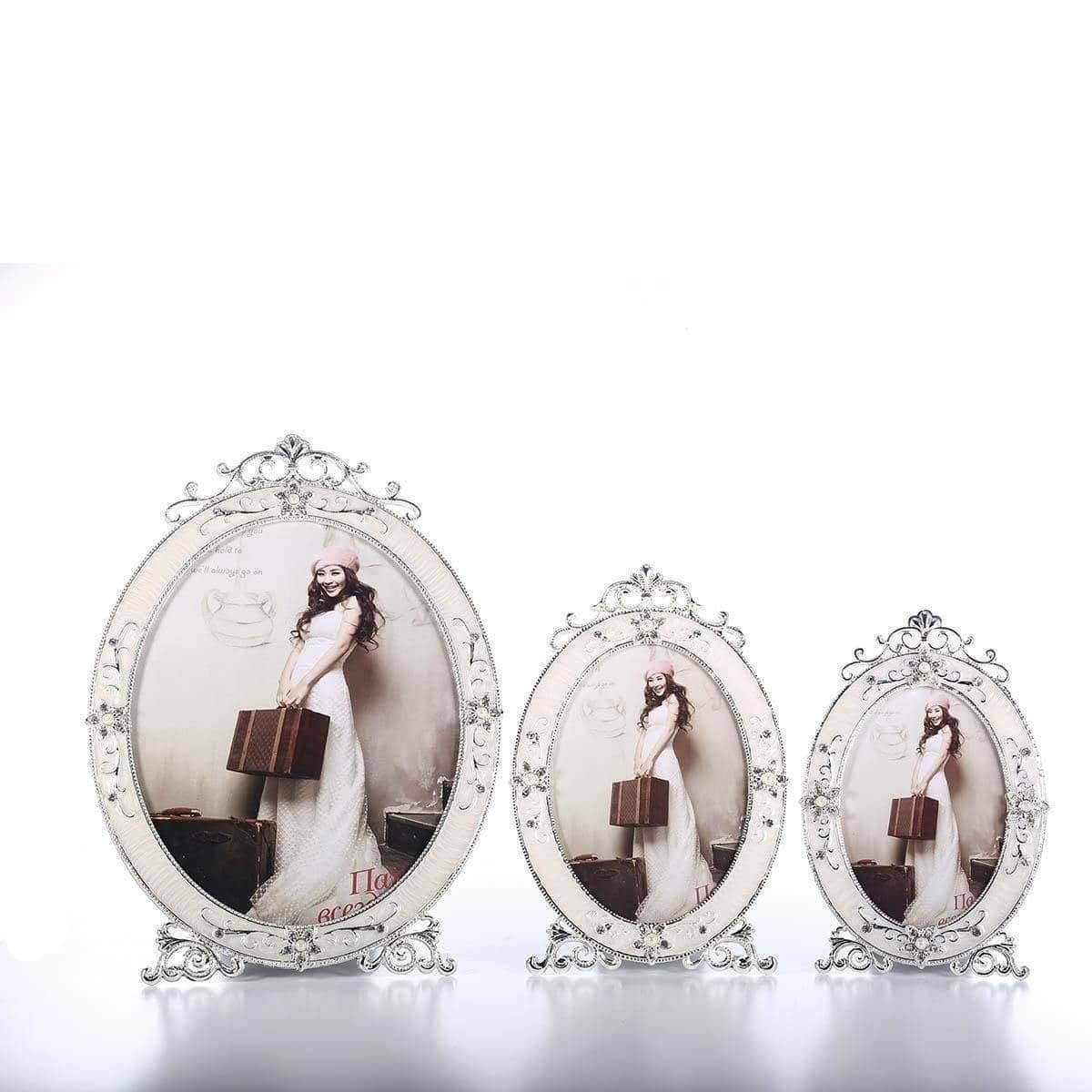 Oval Wedding Photo Frame - Personalized Home Decor